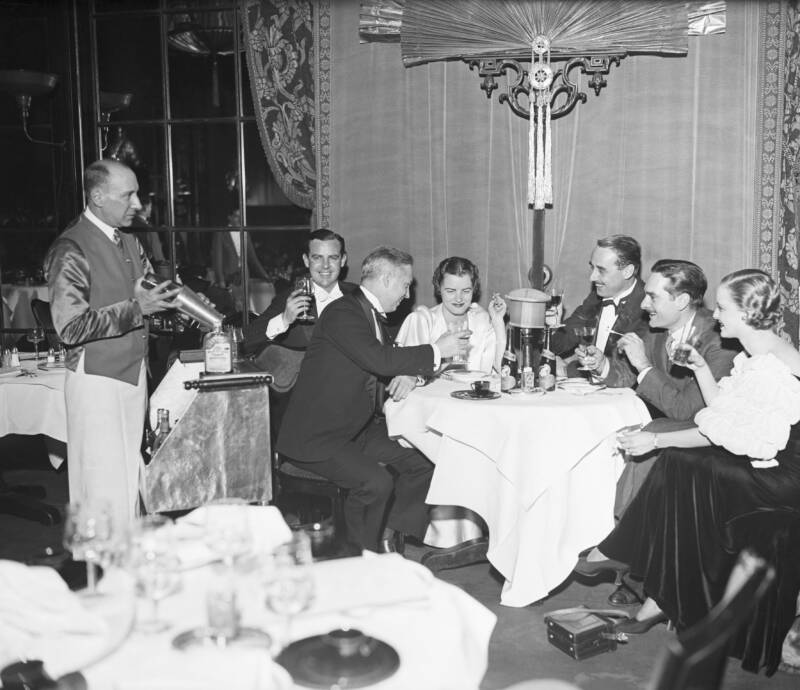 Inside The Notorious Speakeasies Of Prohibition-Era America