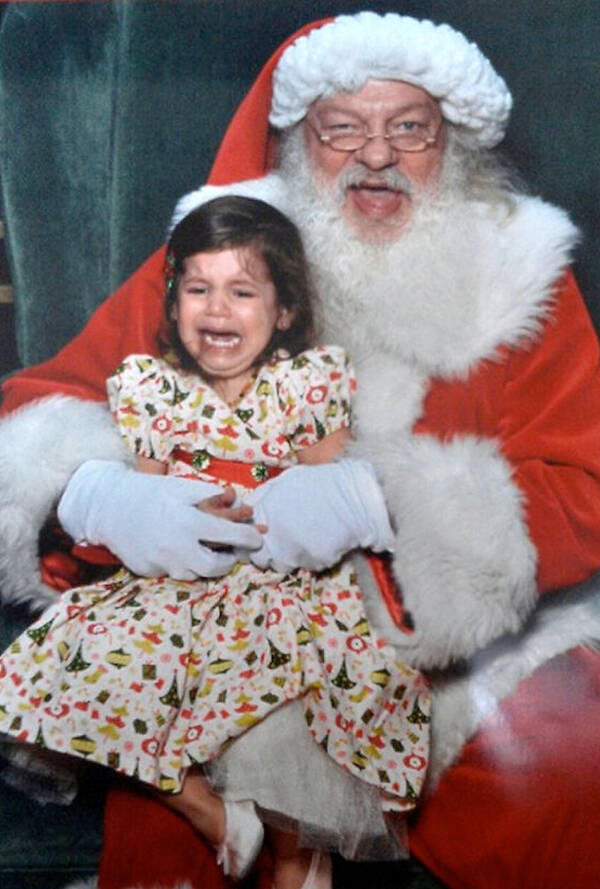 44 Creepy Mall Santas That Likely Left Kids Traumatized