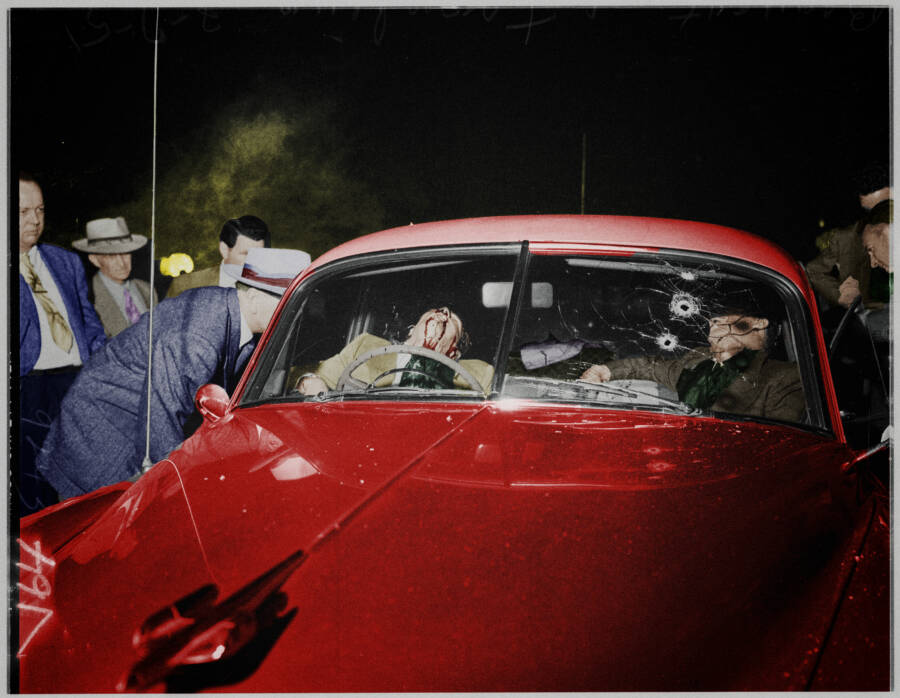 36 Colorized Photos From The Early Days Of Organized Crime