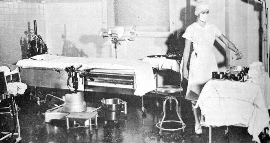 The Blonsky Device, The Machine To Spin Babies Out Of Mothers