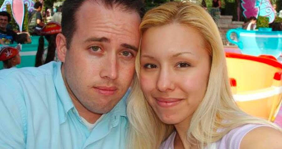 Jodi Arias, The 'Obsessed' Ex-Girlfriend Who Killed Travis Alexander Jodi Arias, The 'Obsessed' Ex-Girlfriend Who Killed Travis Alexander
