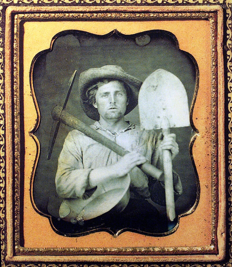 California Gold Rush: The Mining Craze That Gripped America