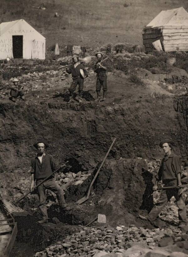 California Gold Rush: The Mining Craze That Gripped America