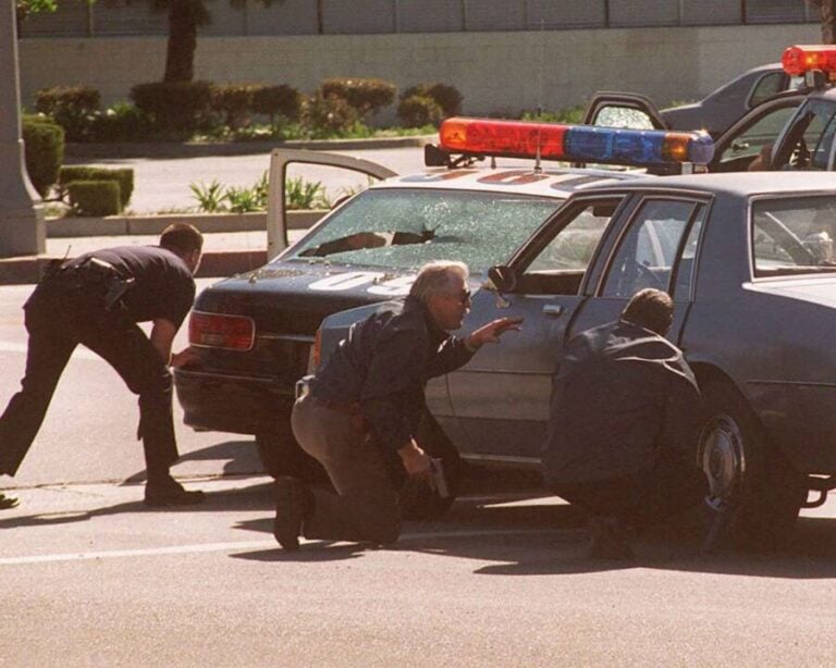 The North Hollywood Shootout And The Botched Bank Robbery That Led To It the-north-hollywood-shootout-and-the-botched-bank-robbery-that-led-to-it