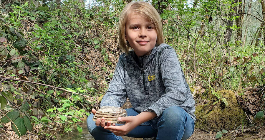 Oregon 9-Year-Old Finds Mammoth Tooth While Playing Outside