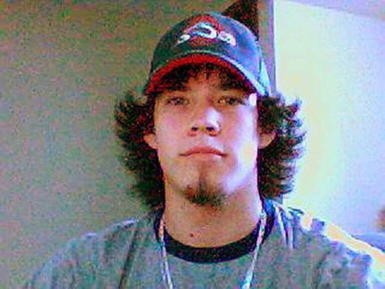 Tim McLean’s Grisly Murder In The Greyhound Bus Beheading