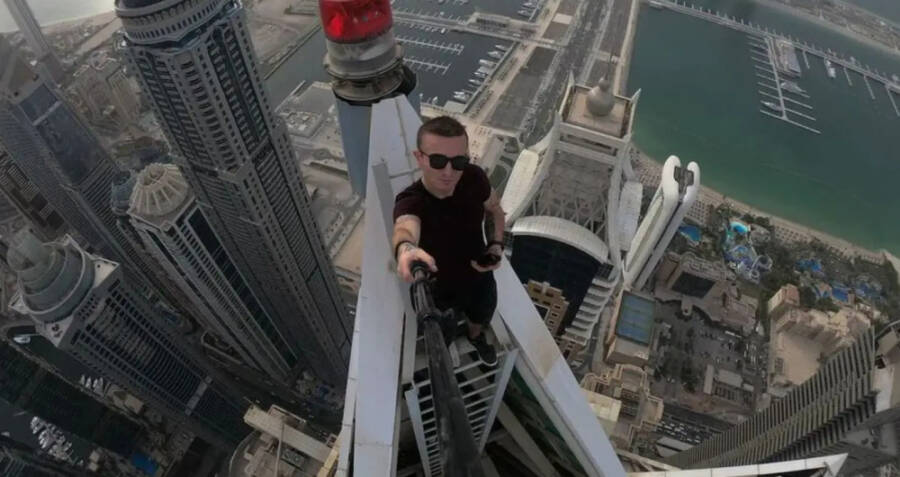 Daredevil Known For High-Rise Stunts Killed In Fall From Building