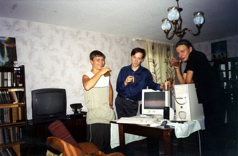 Inside The LAN Parties From The Early Days Of PC Gaming
