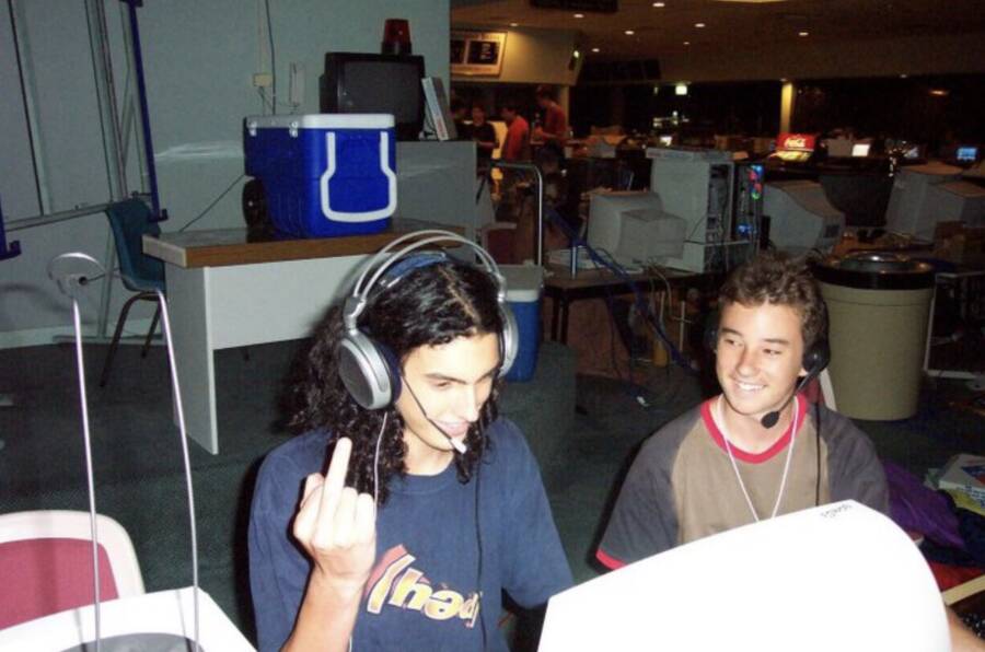 Inside The LAN Parties From The Early Days Of PC Gaming
