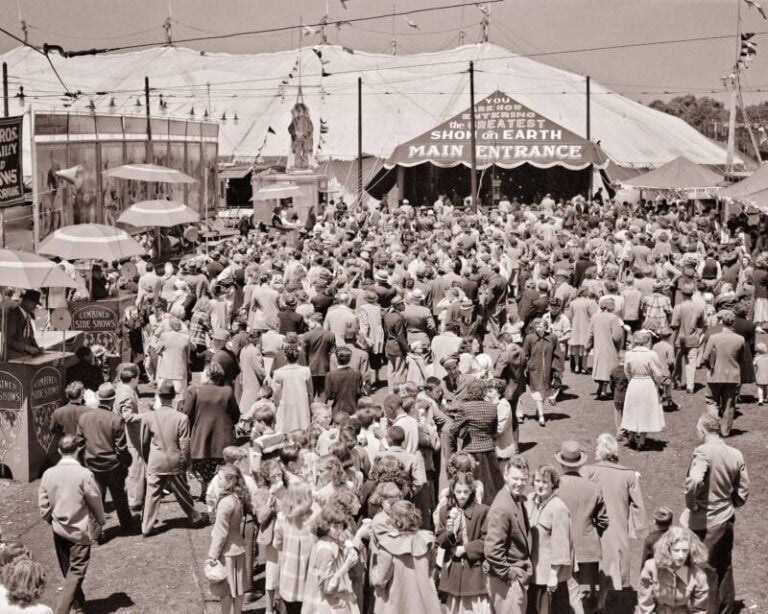 Inside The Hartford Circus Fire That Killed 167 People