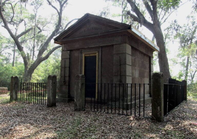 Inside The Haunted Baynard Mausoleum With History Uncovered