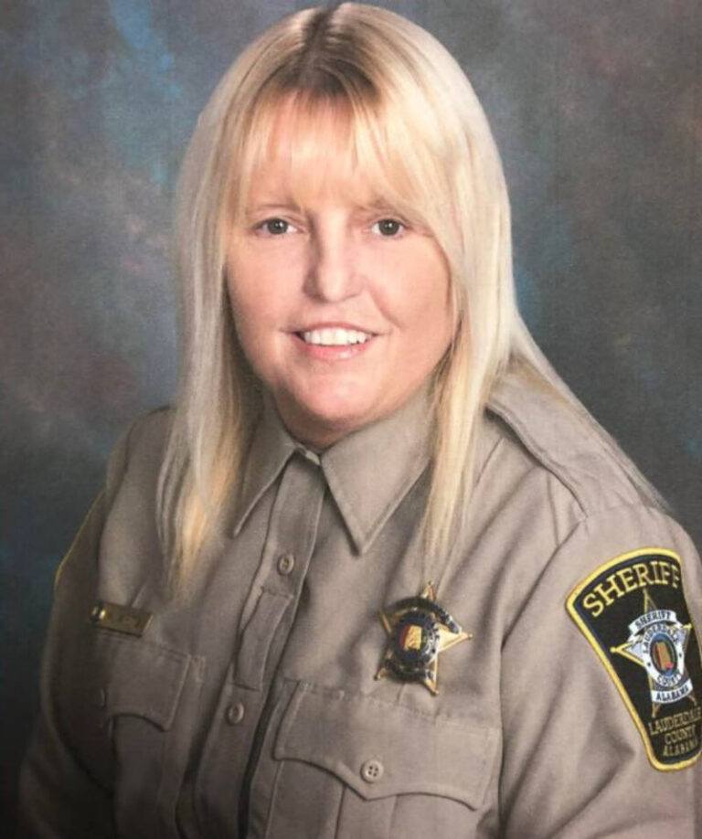 Vicky White, The Alabama Jailer Who Helped Casey White Escape