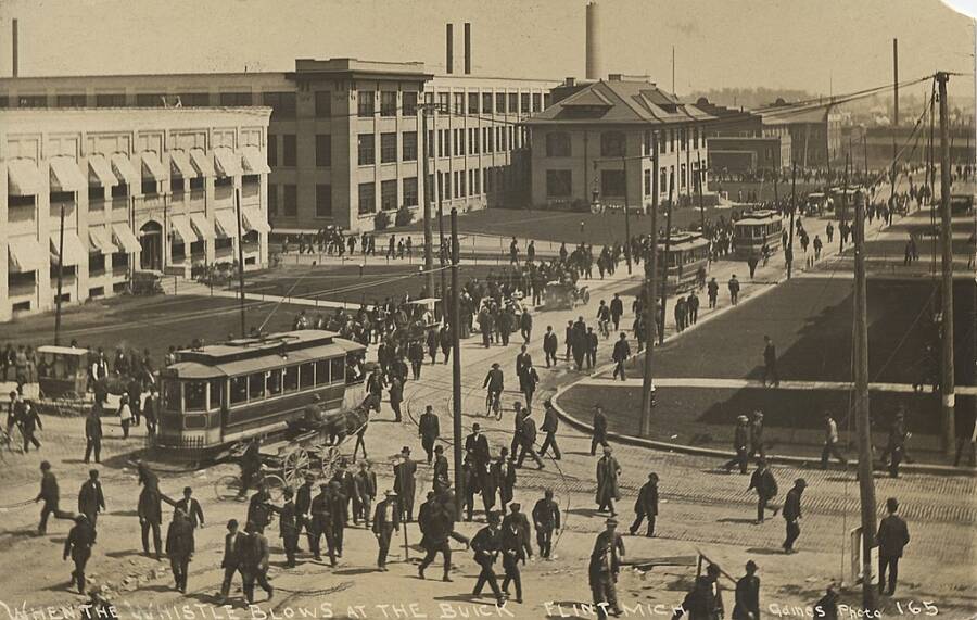 The Rise And Fall Of The Rust Belt In 44 Haunting Images