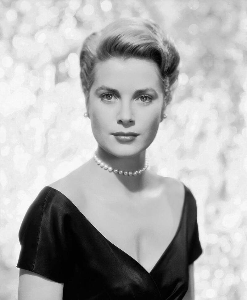 Grace Kelly's Glamorous Life, From Hollywood To Princess Of Monaco