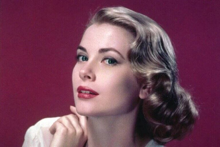 Grace Kelly's Glamorous Life, From Hollywood To Princess Of Monaco