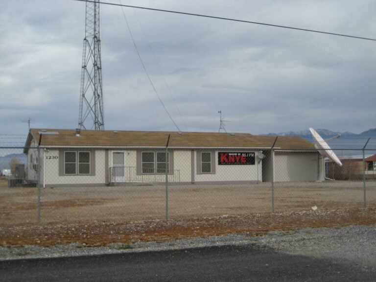 Mel’s Hole, The Legendary Bottomless Pit In Washington State