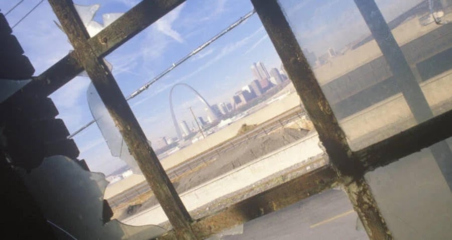 The Rise And Fall Of The Rust Belt In 44 Haunting Images