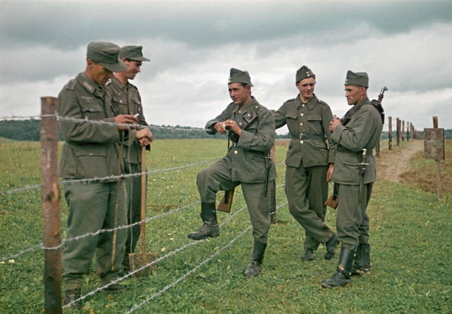 55 WW2 Color Photos That Bring The Deadly Conflict To Life