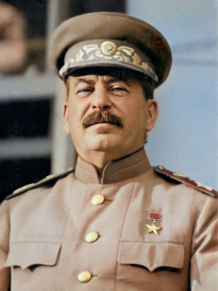 55 WW2 Color Photos That Bring The Deadly Conflict To Life