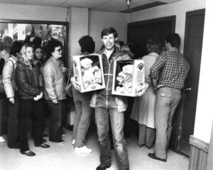 The Cabbage Patch Riots That Saw Shoppers Fight For Dolls