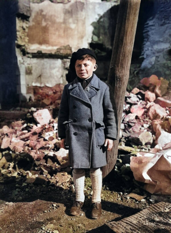 55 WW2 Color Photos That Bring The Deadly Conflict To Life