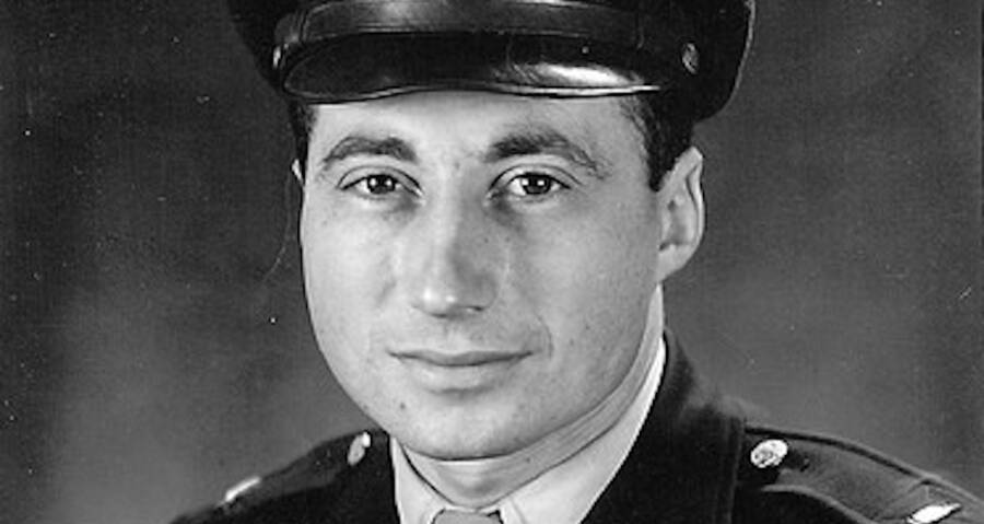 Robert ‘Rosie’ Rosenthal, The Decorated 100th Bomb Group Pilot