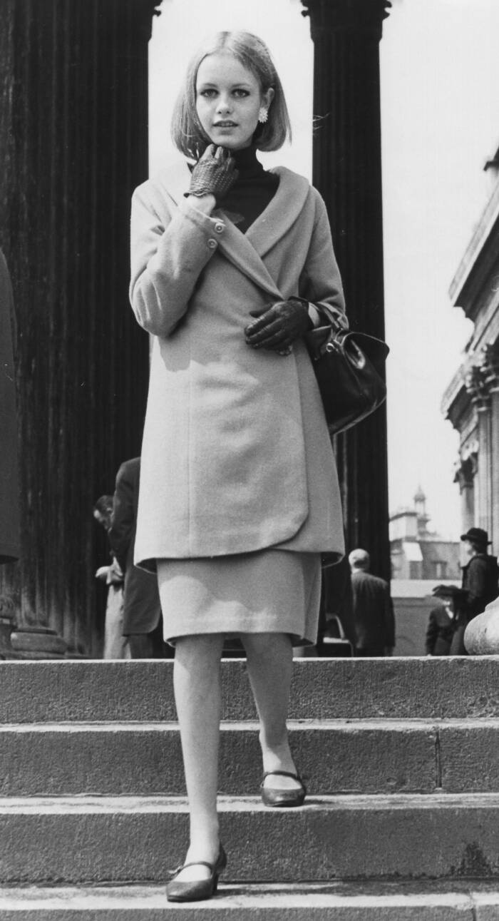 Twiggy, The English Model Who Defined The Swinging '60s