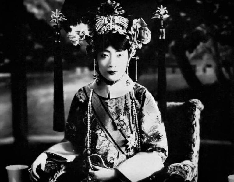 Empress Wanrong: The Tragic Life Of China's Last Empress