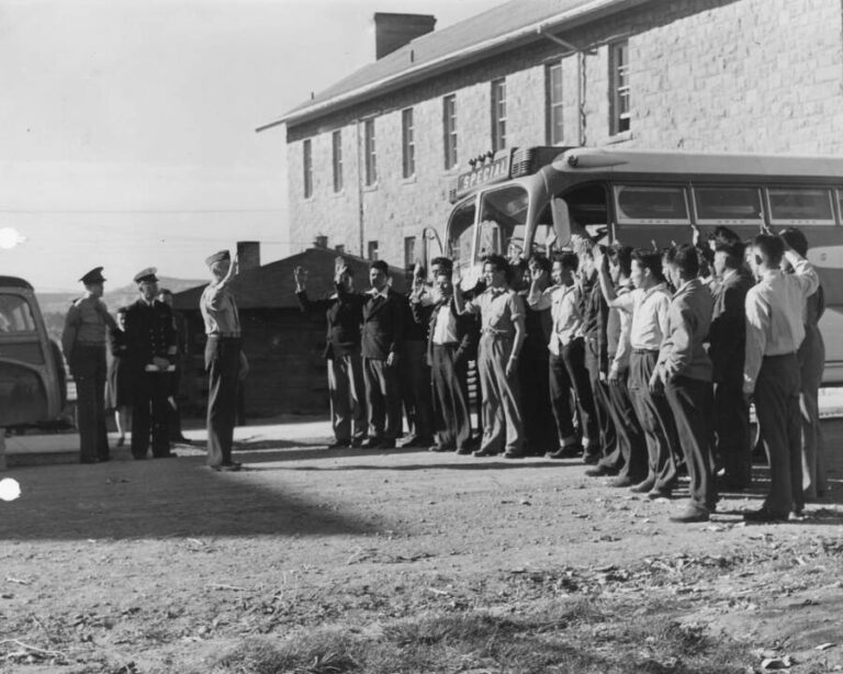 Navajo Code Talkers, The Allies' Secret Weapon During WW2
