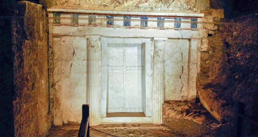 Study Identifies The Tombs Of Alexander The Great's Relatives