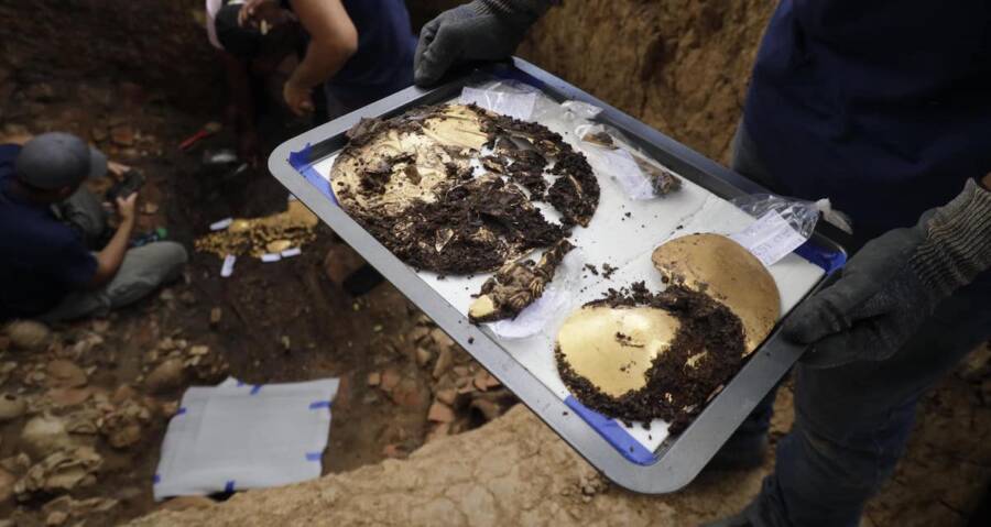 1,300-Year-Old Tomb Filled With Gold Found In Panama