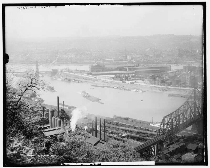 44 Historic Pittsburgh Photos That Show The City's Evolution