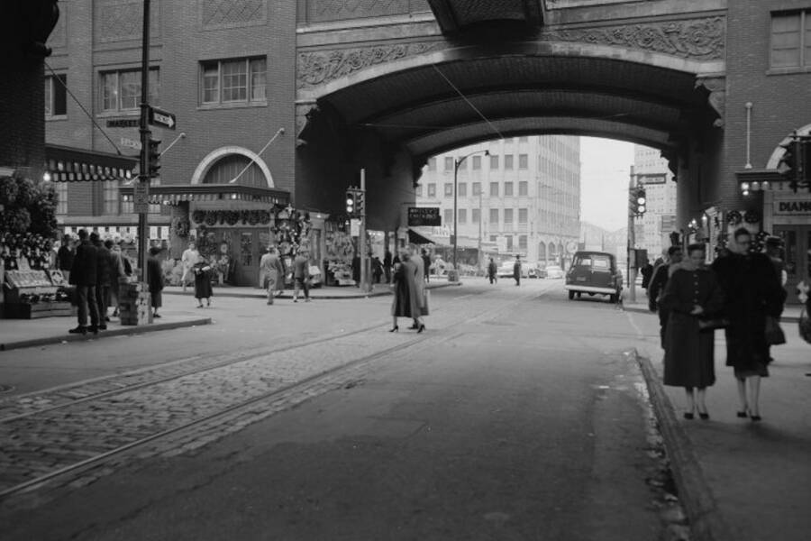 44 Historic Pittsburgh Photos That Show The City's Evolution