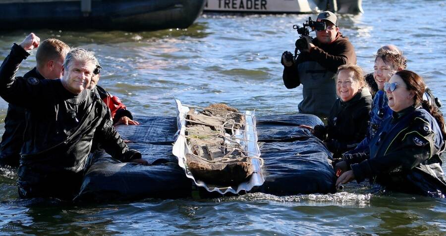11 Ancient Canoes Discovered In Wisconsin's Lake Mendota
