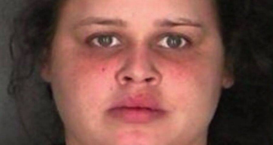 Sarra Gilbert, The Woman Who Stabbed Her Mother 227 Times