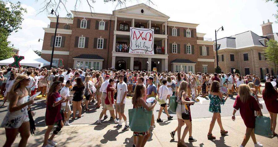 The Machine: The University Of Alabama's Powerful Secret Society