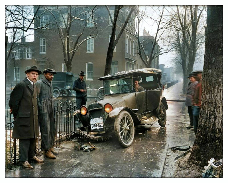 77 Colorized Photos Of The 1920s That Capture The Jazz Age