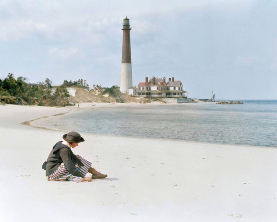 77 Colorized Photos Of The 1920s That Capture The Jazz Age