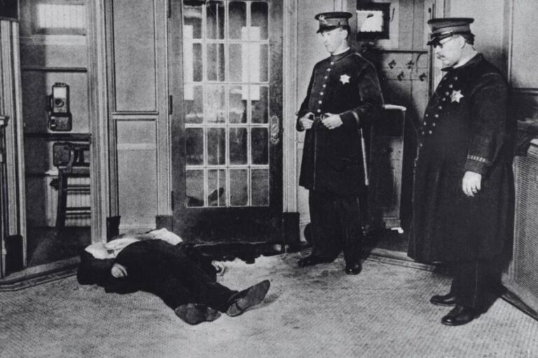 Johnny Torrio, The Mob Boss Who Mentored Al Capone