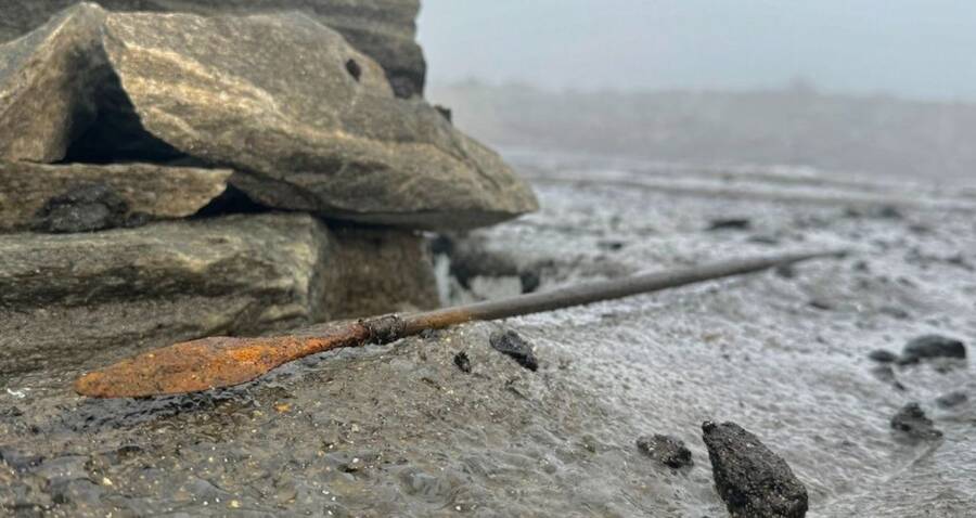 1,300-Year-Old Arrow Found Intact On Melting Norwegian Glacier