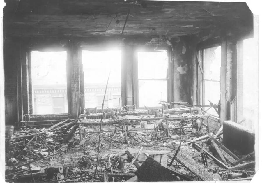 The Triangle Shirtwaist Factory Fire: Inside The Deadly 1911 Blaze