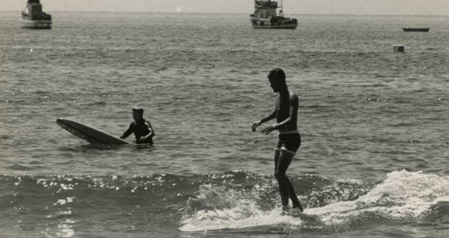 33 Vintage Surfing Photos From The '60s And '70s
