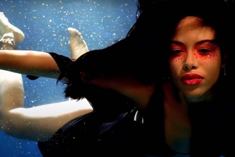 Inside The Deadly 2001 Plane Crash That Killed Aaliyah