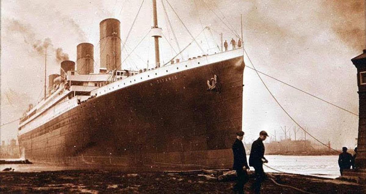 The Causes Of The Titanic's Sinking: How And Why The Ship Sank