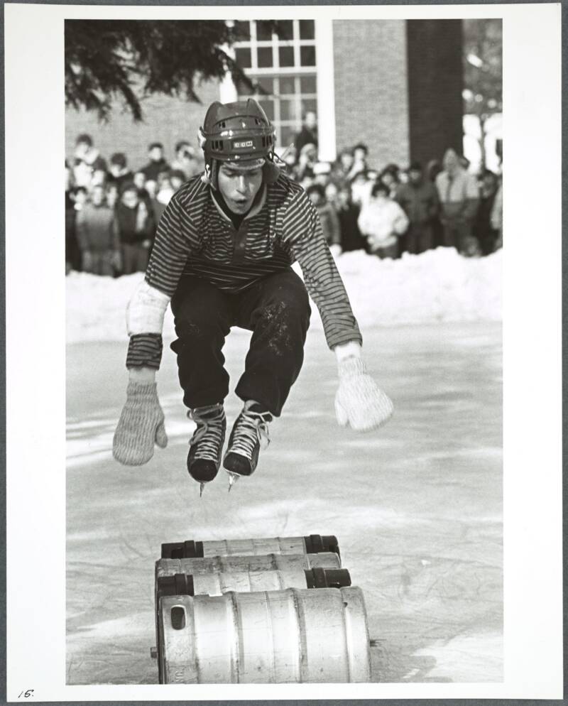 44 Vintage Preppy Pictures That Capture The Subculture