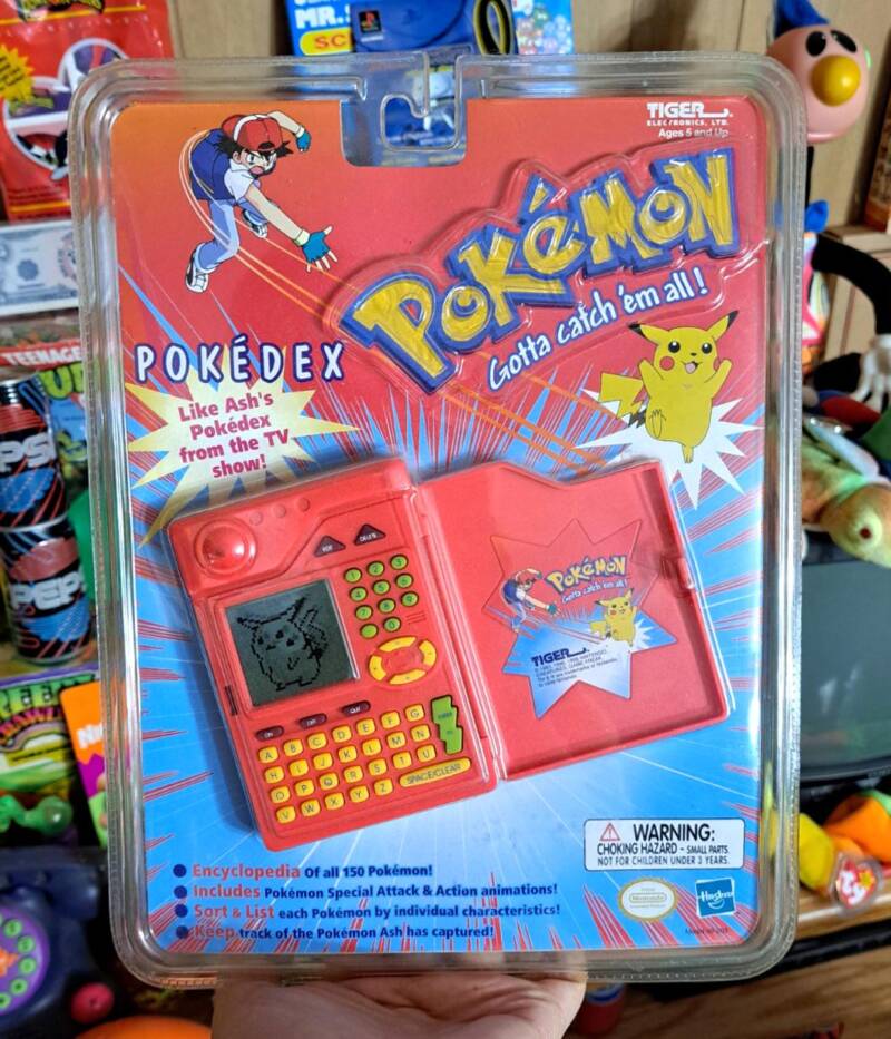 44 Vintage Photos That Capture The Height Of Pokémania