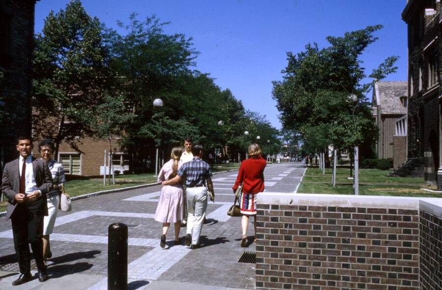 44 Vintage Preppy Pictures That Capture The Subculture