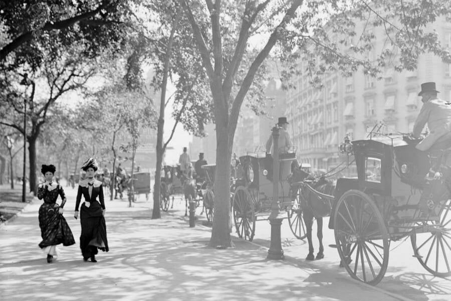 Inside America's Gilded Age In 44 Stunning Photos