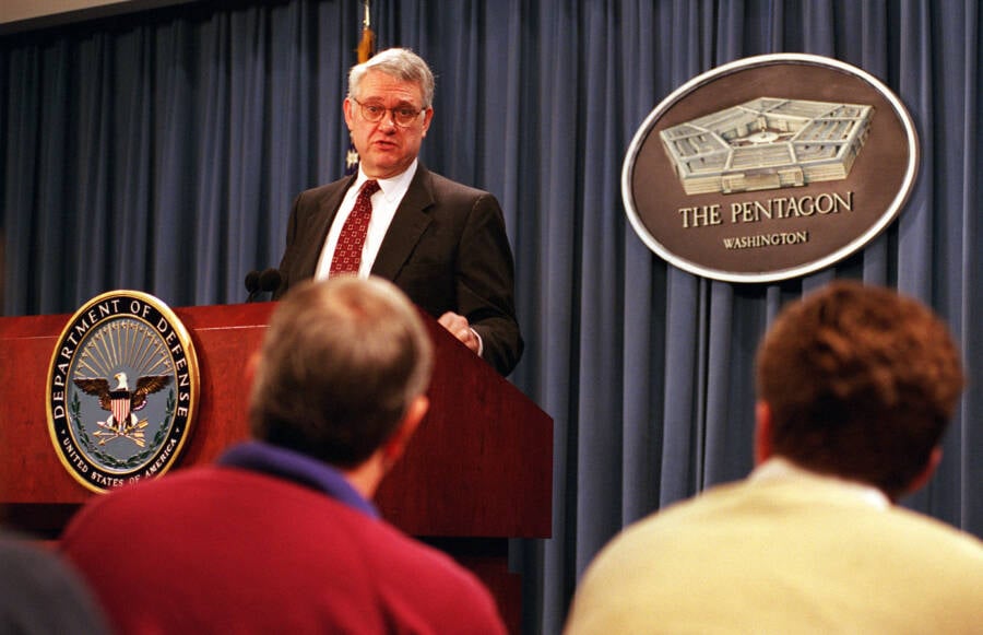 What Is Y2K — And Why Were People So Afraid Of It?