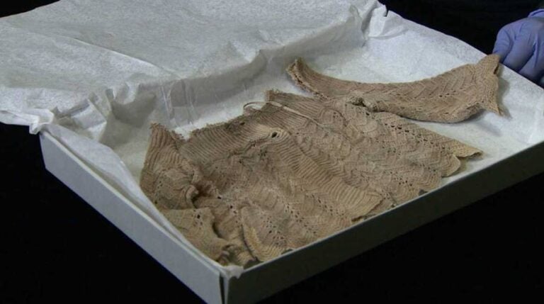 'A Dingo Ate My Baby': Inside Azaria Chamberlain's Tragic Death